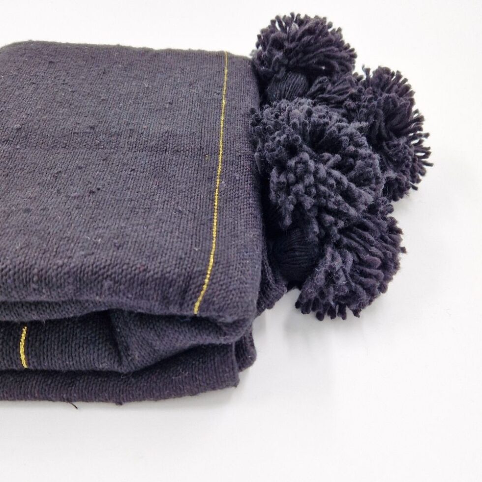 Moroccan pom poms blanket - Moroccan Mosaic